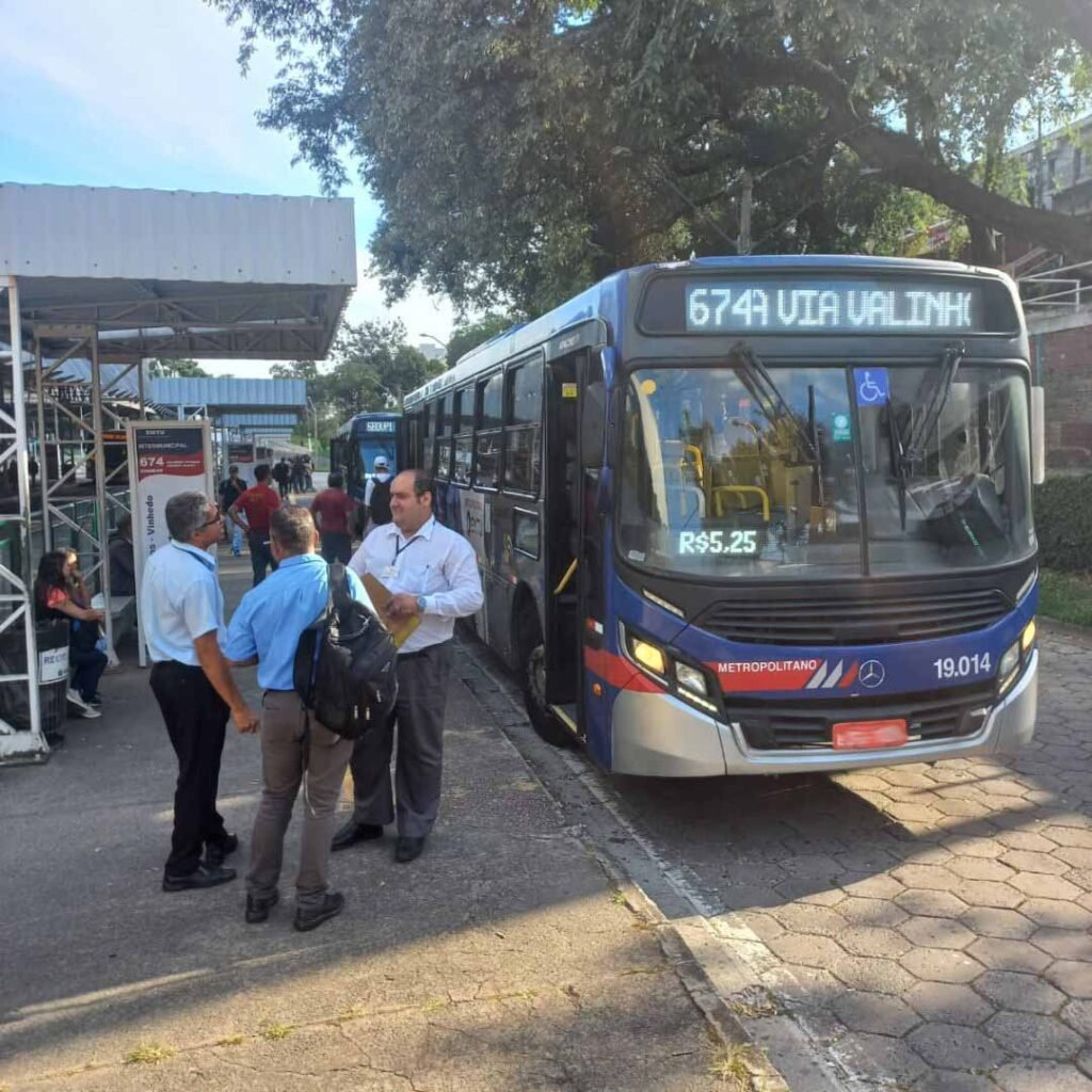 Linha de ônibus Vinhedo-Campinas é ampliada com mais 2 veículos ...